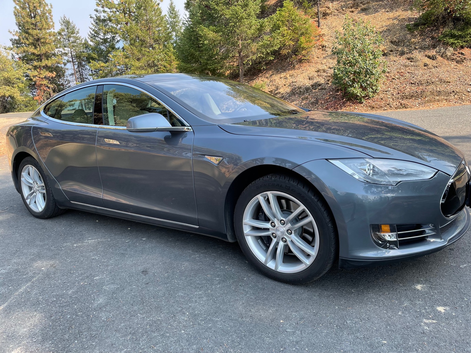 2013 Tesla Model S P85 - Find My Electric