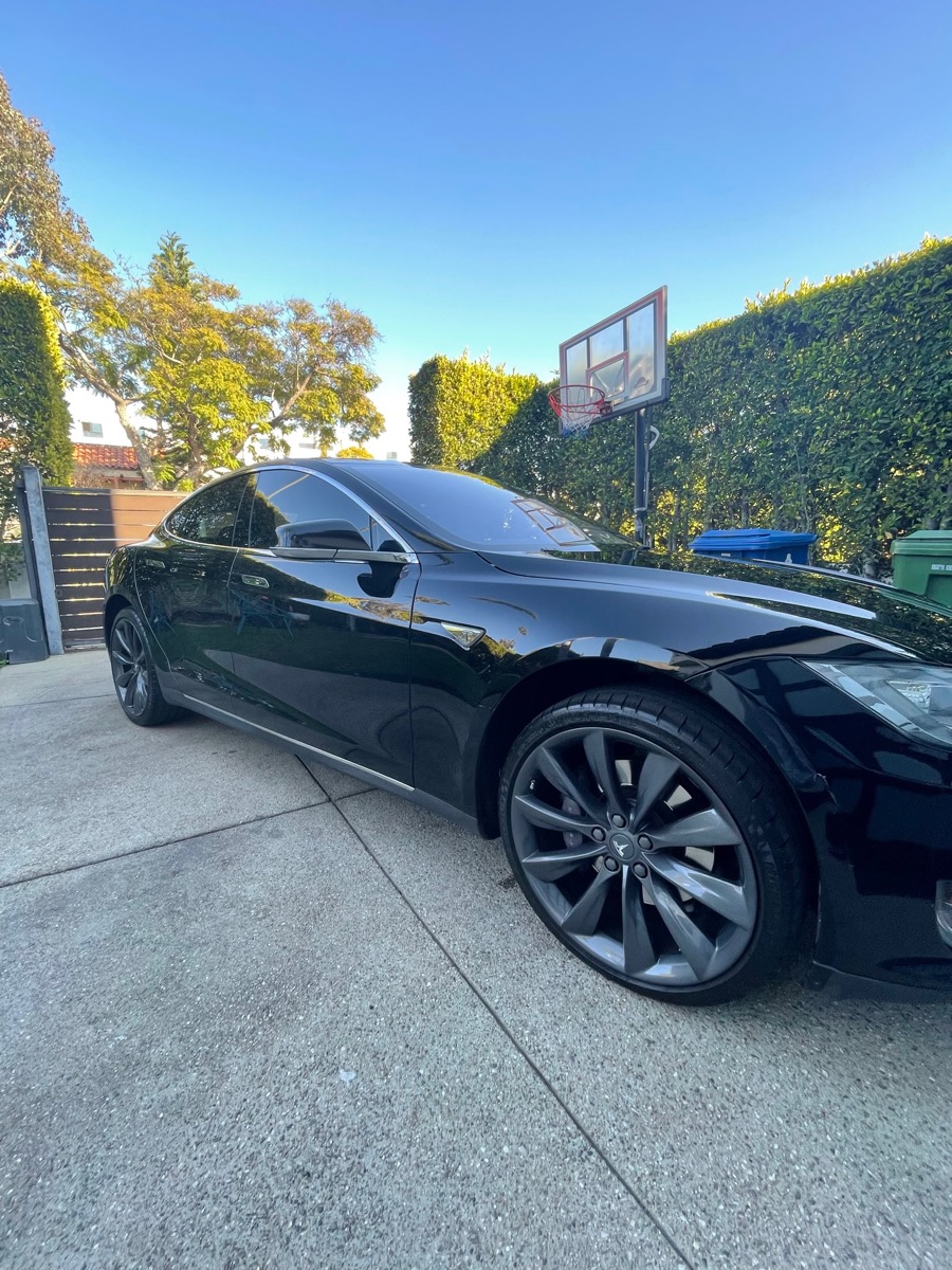 2013 Tesla Model S P85+ - Find My Electric