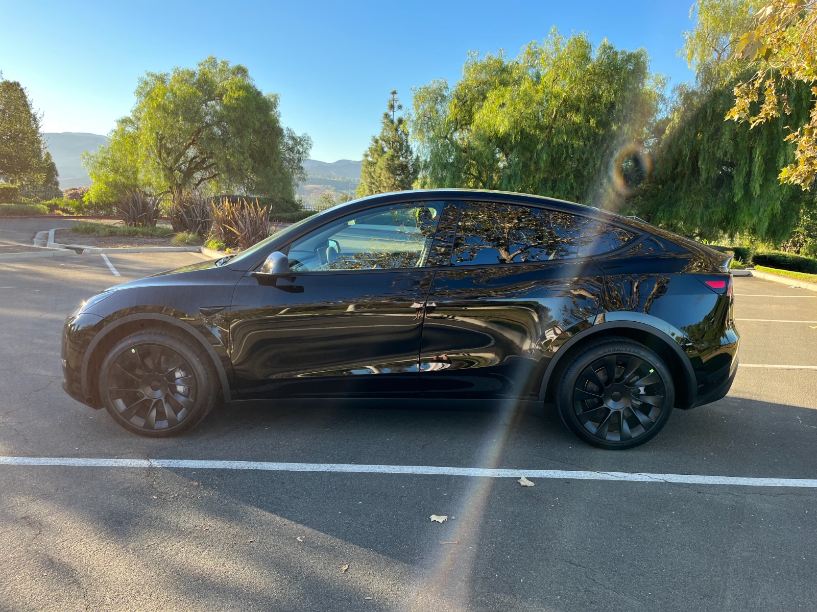 2022 Tesla Model Y Long Range AWD - Find My Electric