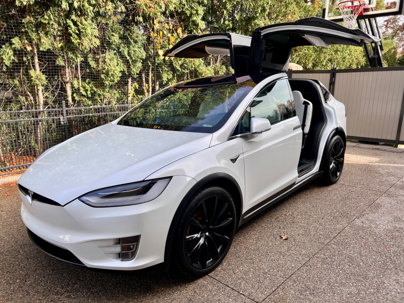 2020 Tesla Model X Long Range Plus AWD - Find My Electric