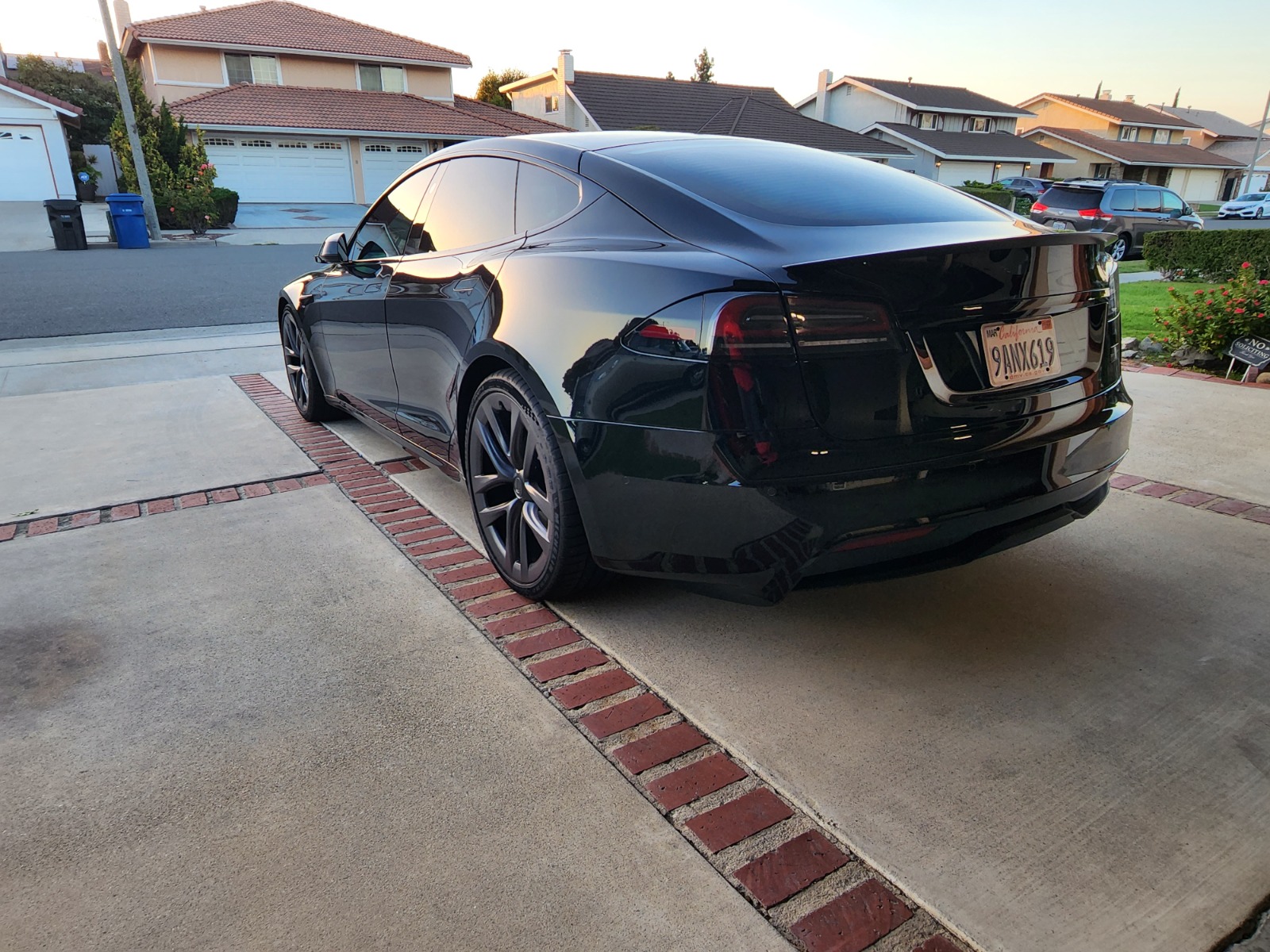 2022 Tesla Model S Plaid - Find My Electric