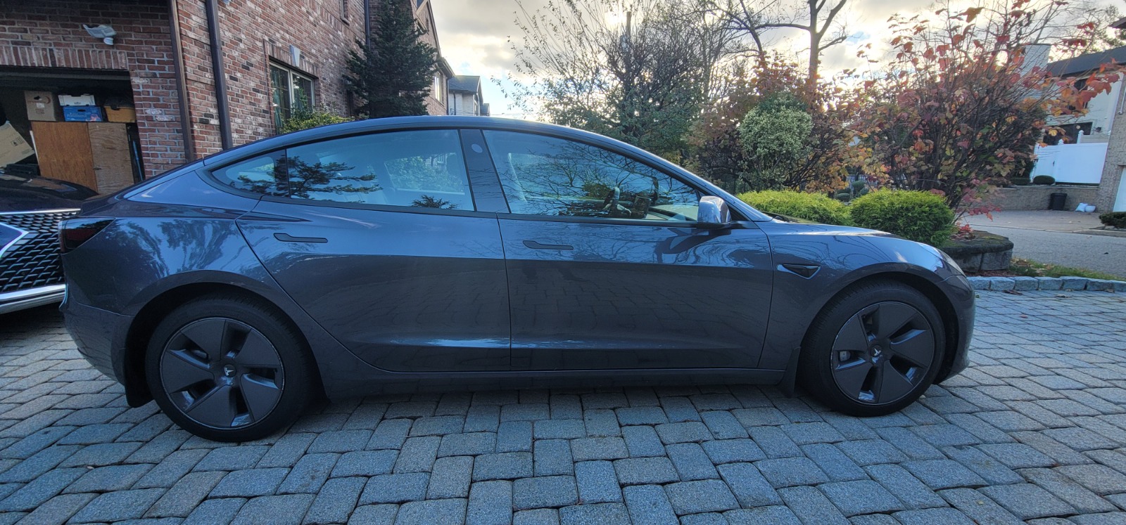 2022 Tesla Model 3 Long Range AWD - Find My Electric