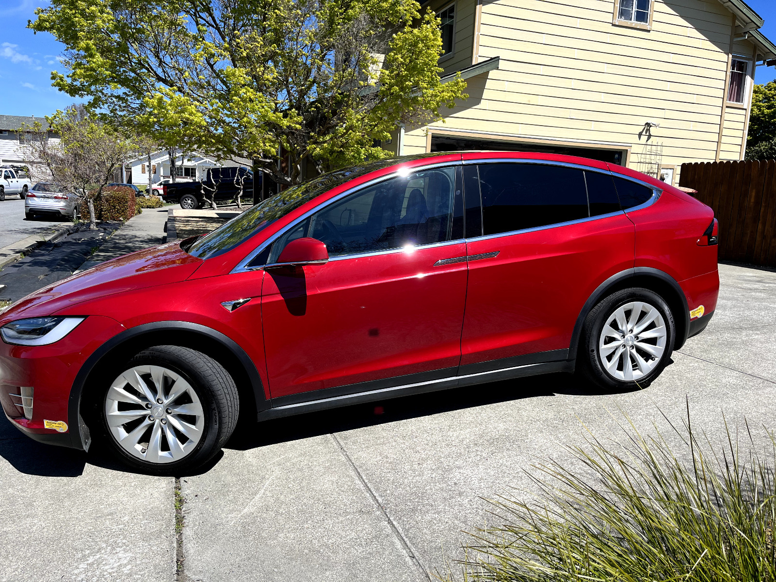 2016 Tesla Model X 75D - Find My Electric