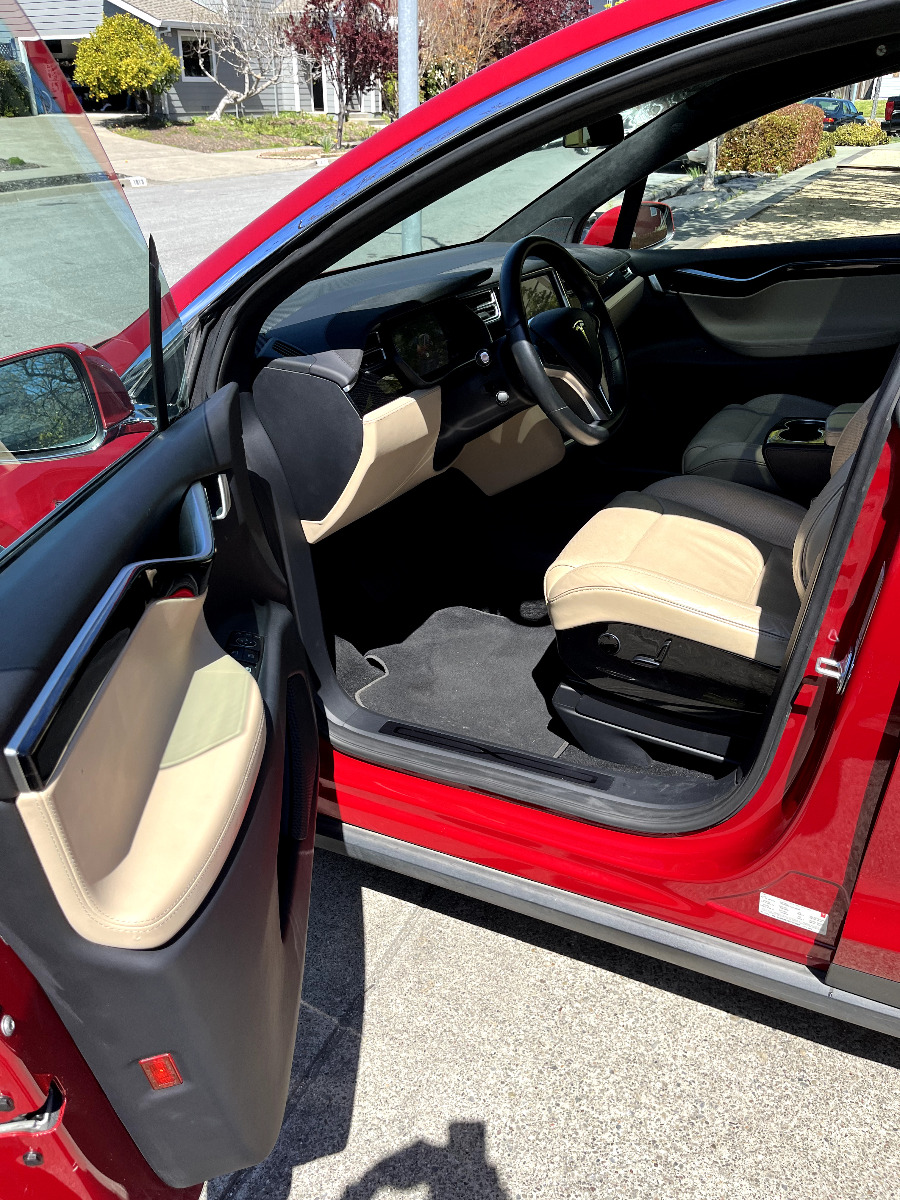 2016 Tesla Model X 75D - Find My Electric