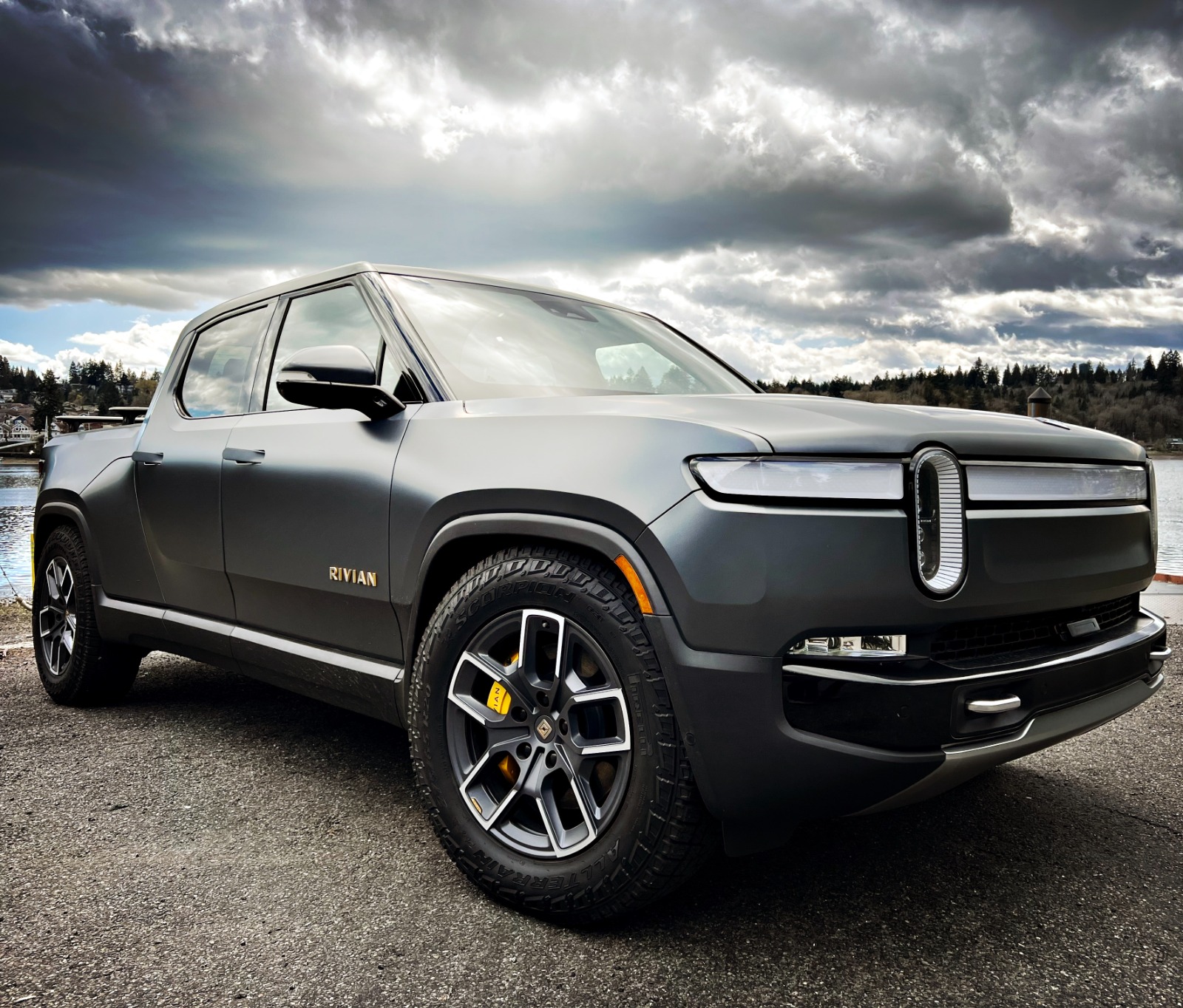 2022 Rivian R1T Launch Edition - Find My Electric