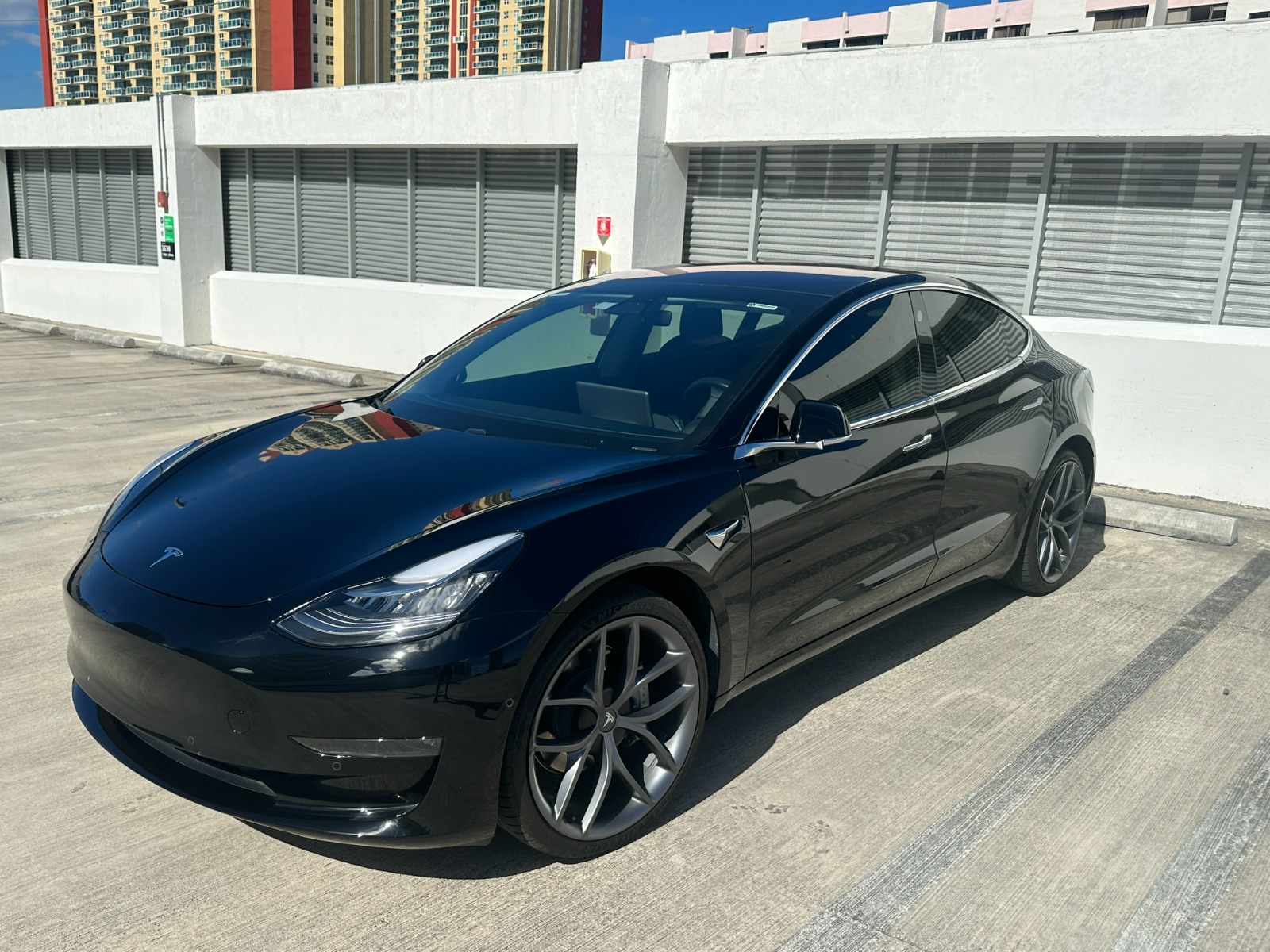 2018 Tesla Model 3 Long Range RWD - Find My Electric