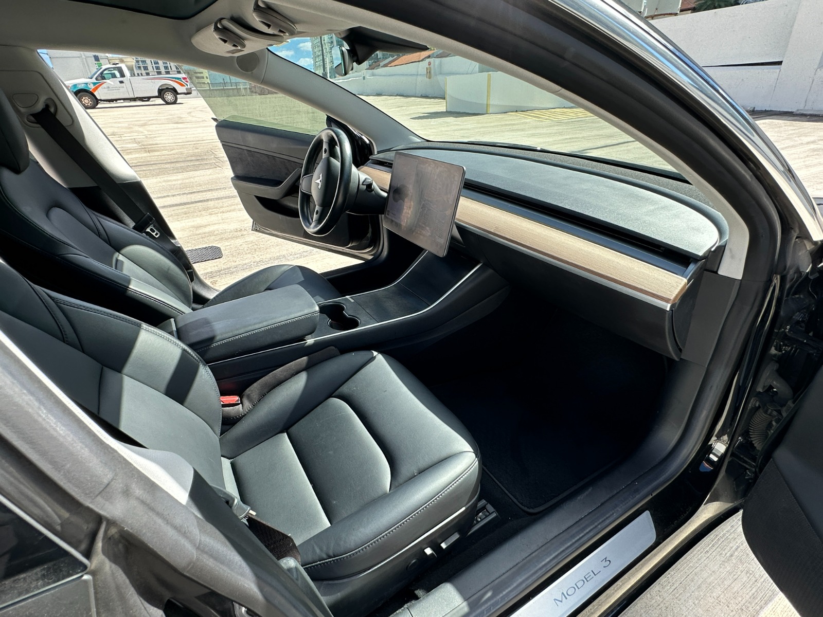 2018 Tesla Model 3 Long Range RWD - Find My Electric