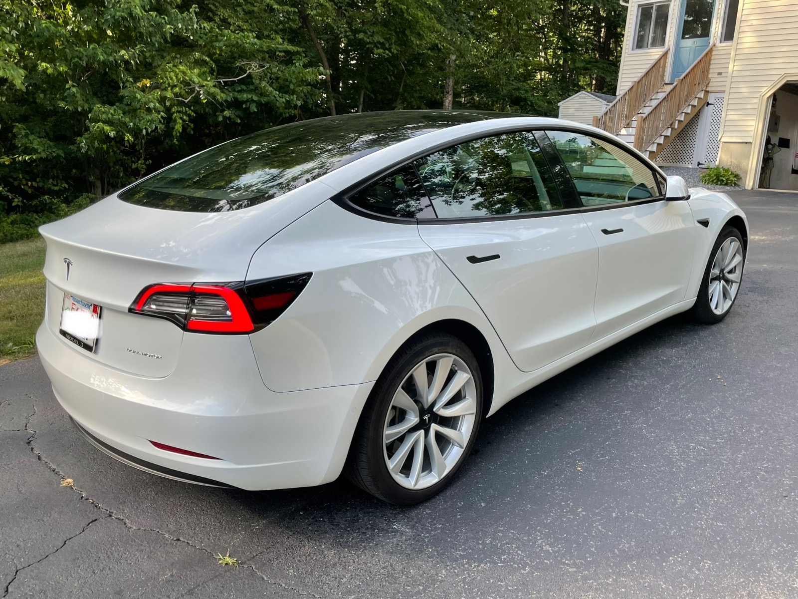 2022 Tesla Model 3 Long Range AWD - Find My Electric