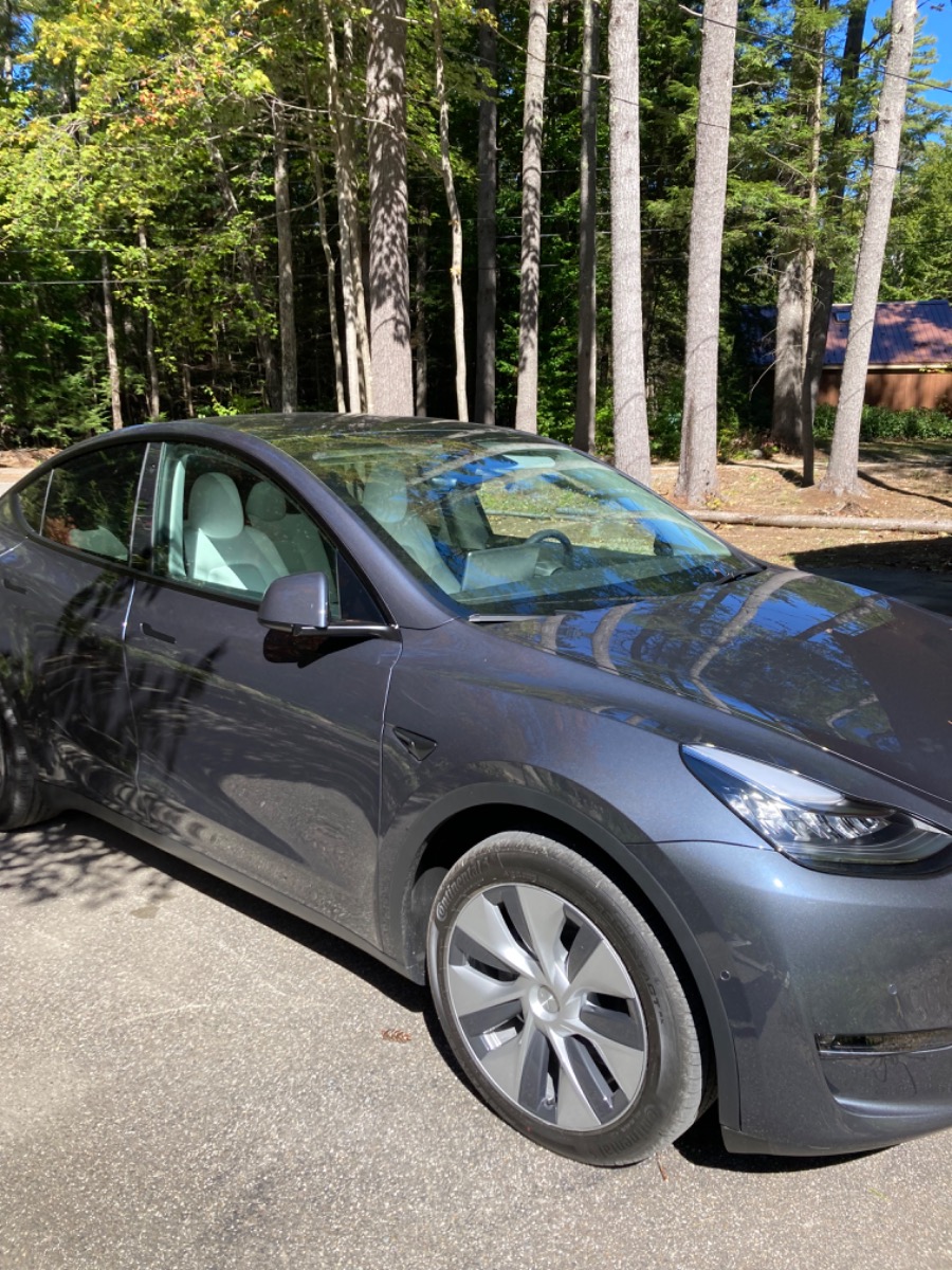 2022 Tesla Model Y Long Range AWD - Find My Electric