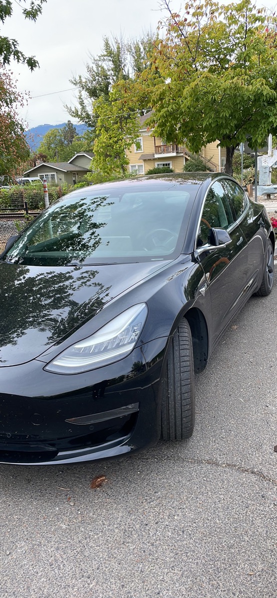 2018 Tesla Model 3 Mid Range RWD - Find My Electric