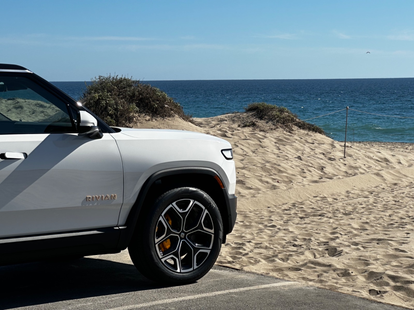 2022 Rivian R1S Launch Edition - Find My Electric
