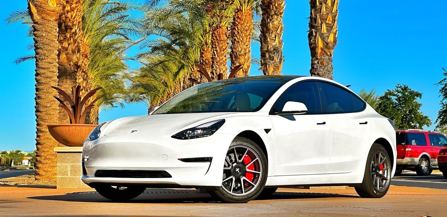 2022 Tesla Model 3 Standard Range Plus RWD - Find My Electric