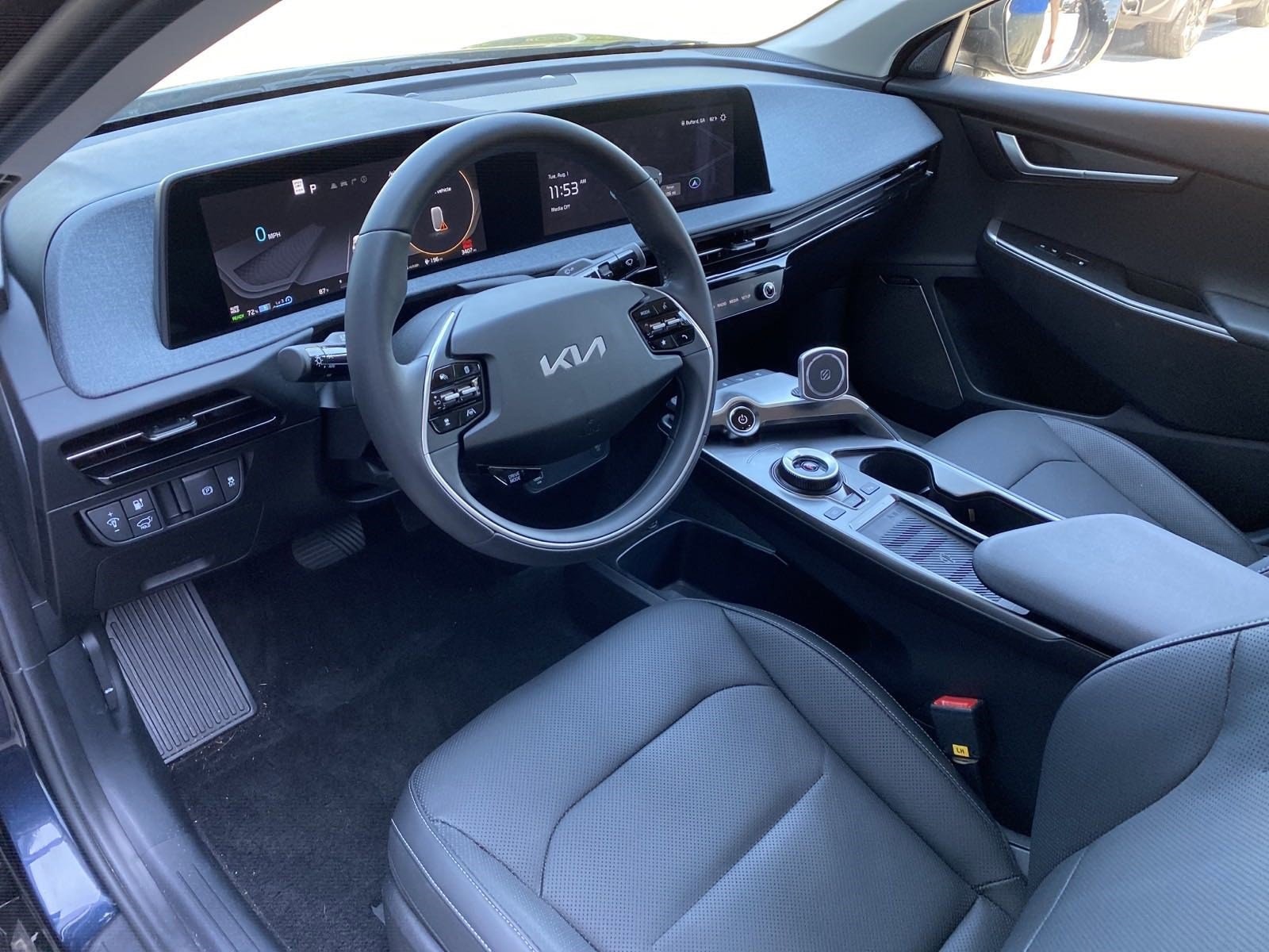 2022 Kia EV6 Wind AWD - Find My Electric