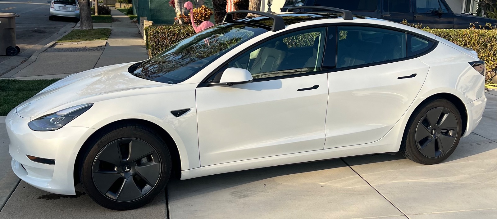 2022 Tesla Model 3 Standard Range Plus RWD - Find My Electric
