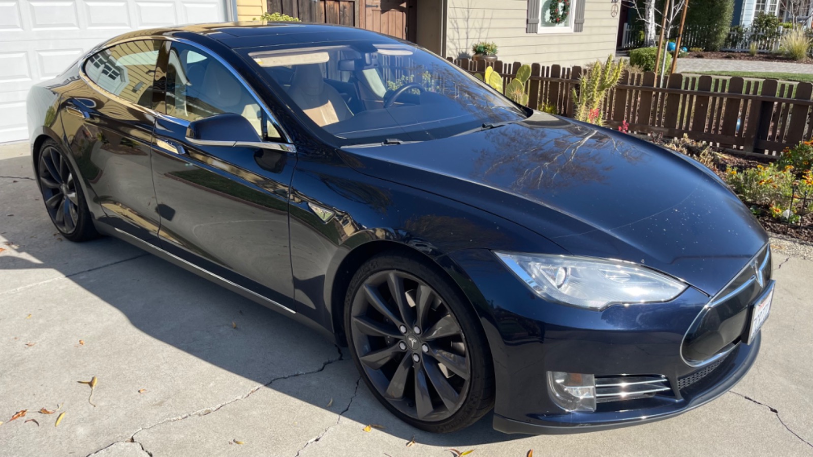 2013 Tesla Model S P85+ - Find My Electric