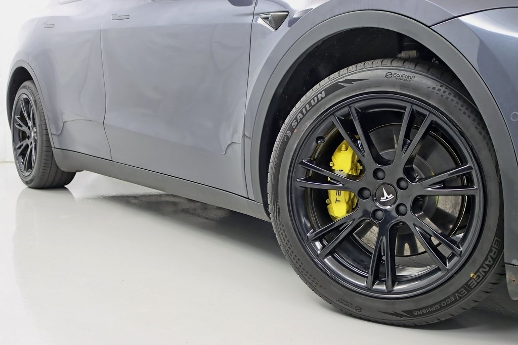 2022 Tesla Model Y Long Range AWD - Find My Electric