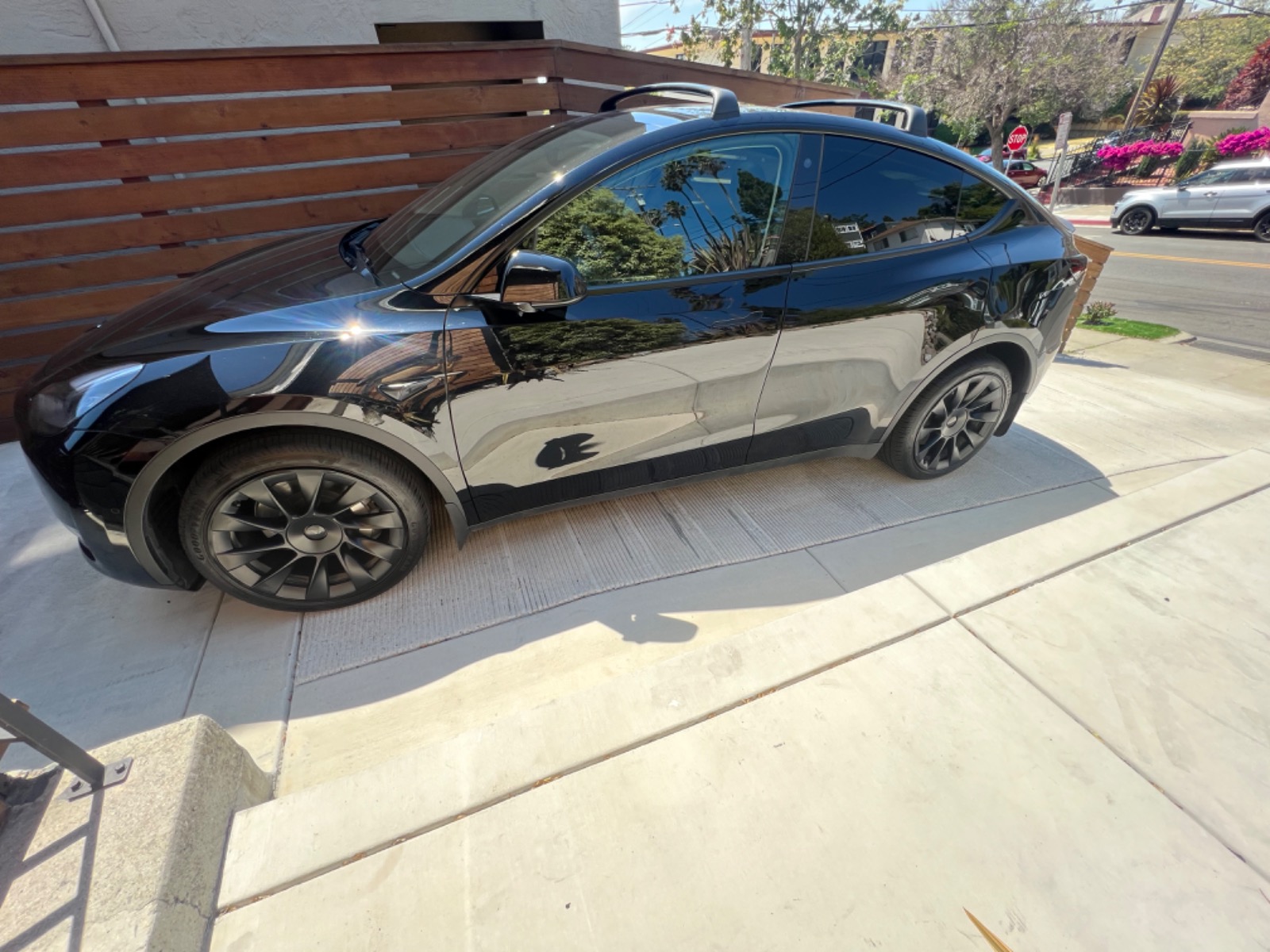2022 Tesla Model Y Long Range AWD - Find My Electric