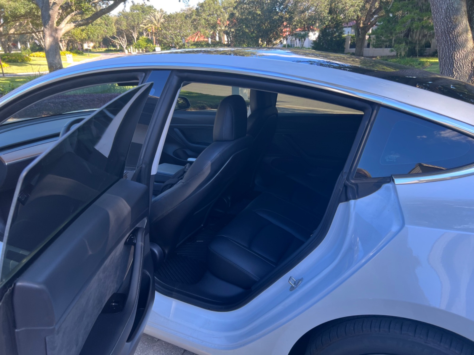 2020 Tesla Model 3 Standard Range Plus RWD - Find My Electric