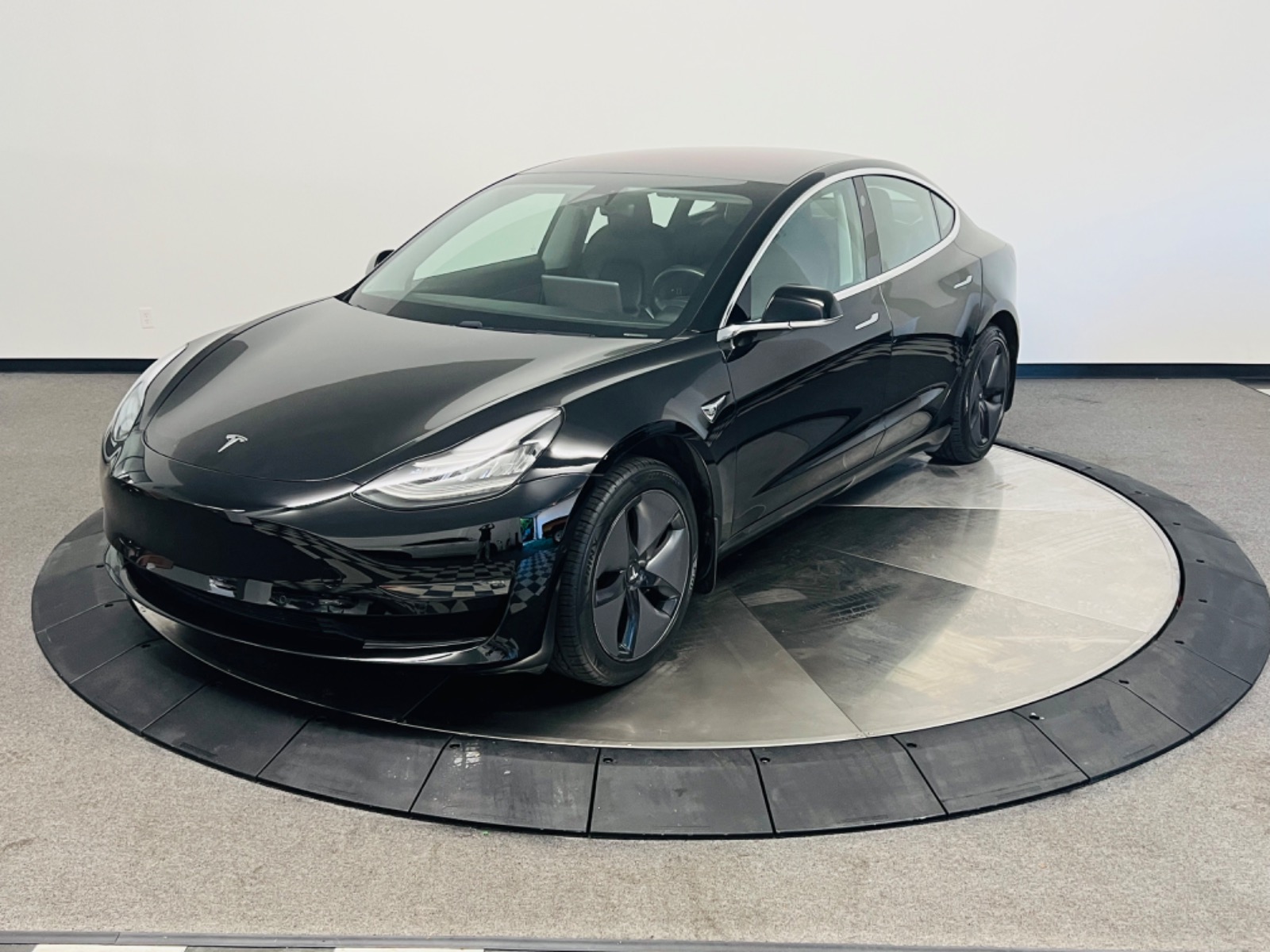 2018 Tesla Model 3 Long Range RWD - Find My Electric