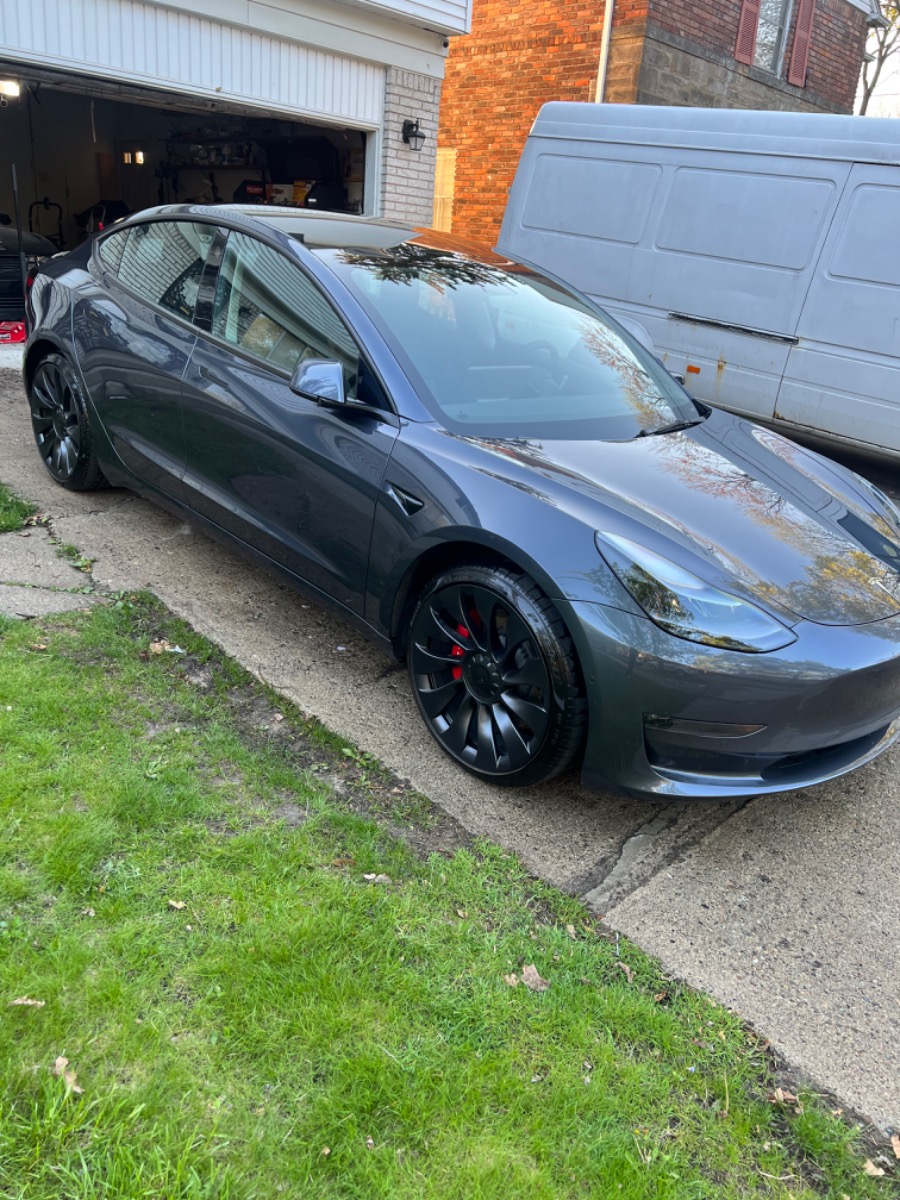 2022 Tesla Model 3 Performance - Find My Electric