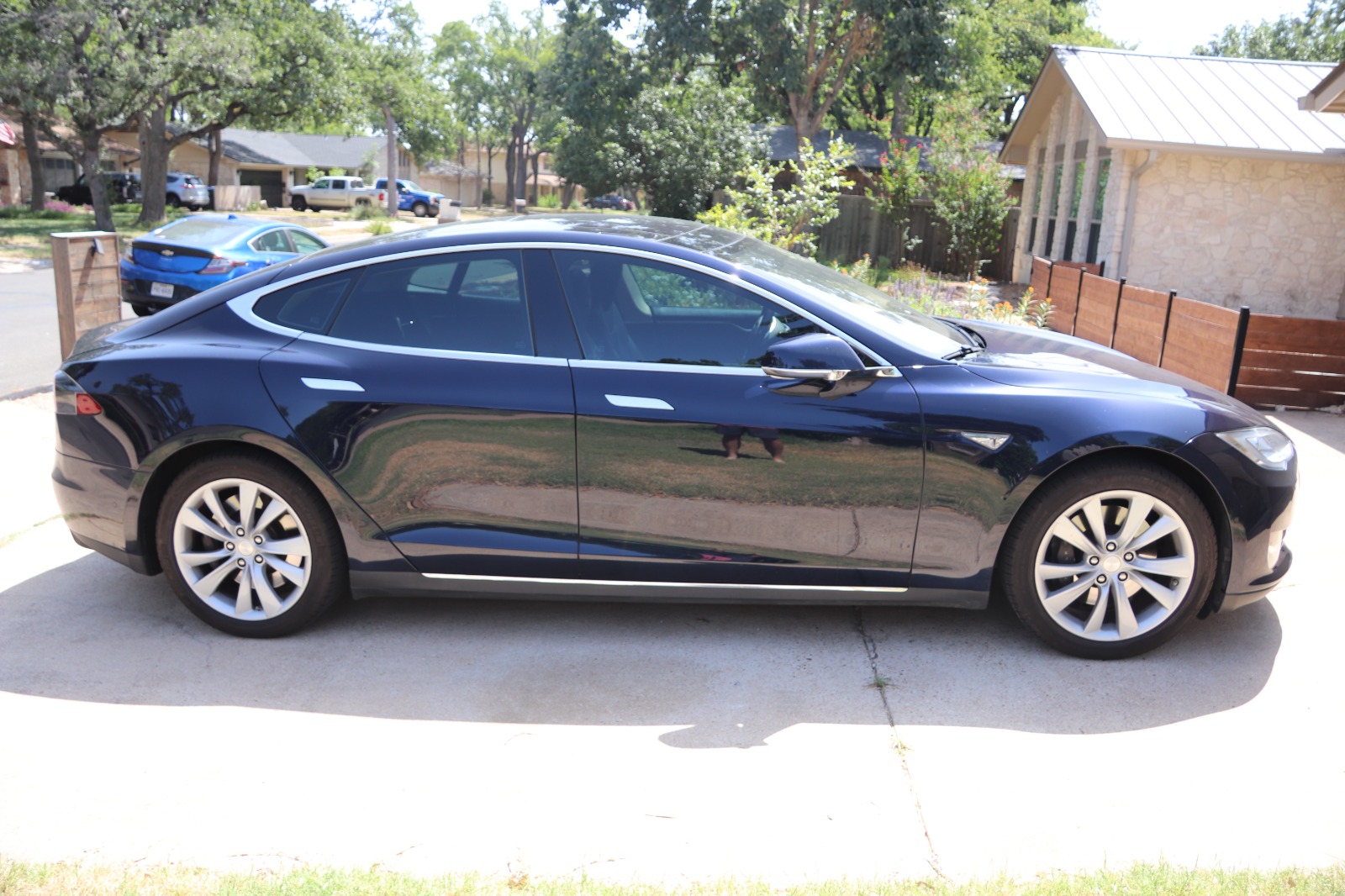 2014 Tesla Model S 85 - Find My Electric