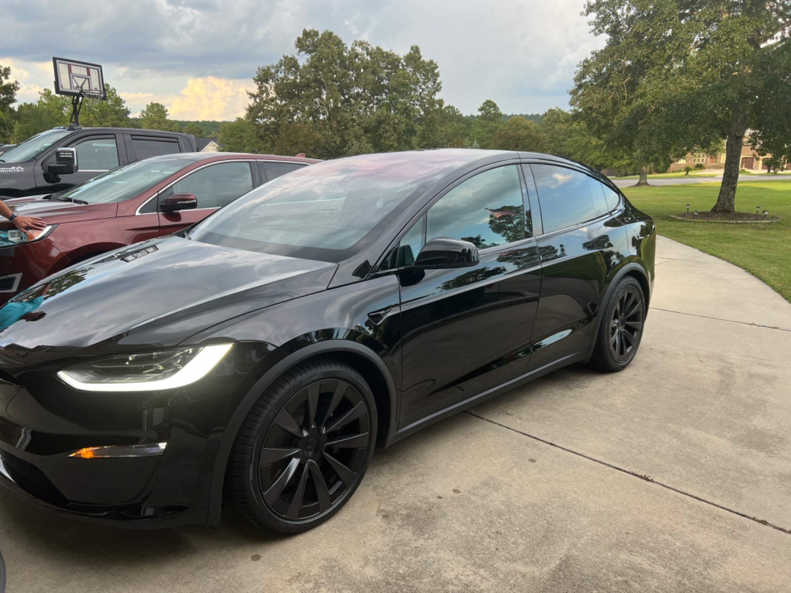 2022 Tesla Model X Long Range AWD - Find My Electric
