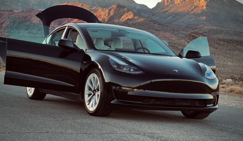 2022 Tesla Model 3 Standard Range Plus RWD - Find My Electric