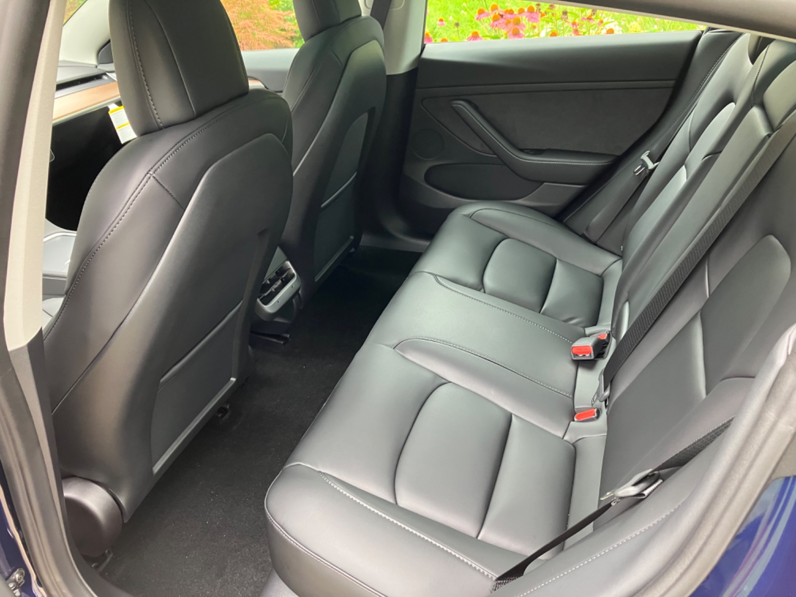 2022 Tesla Model 3 Standard Range Plus RWD - Find My Electric