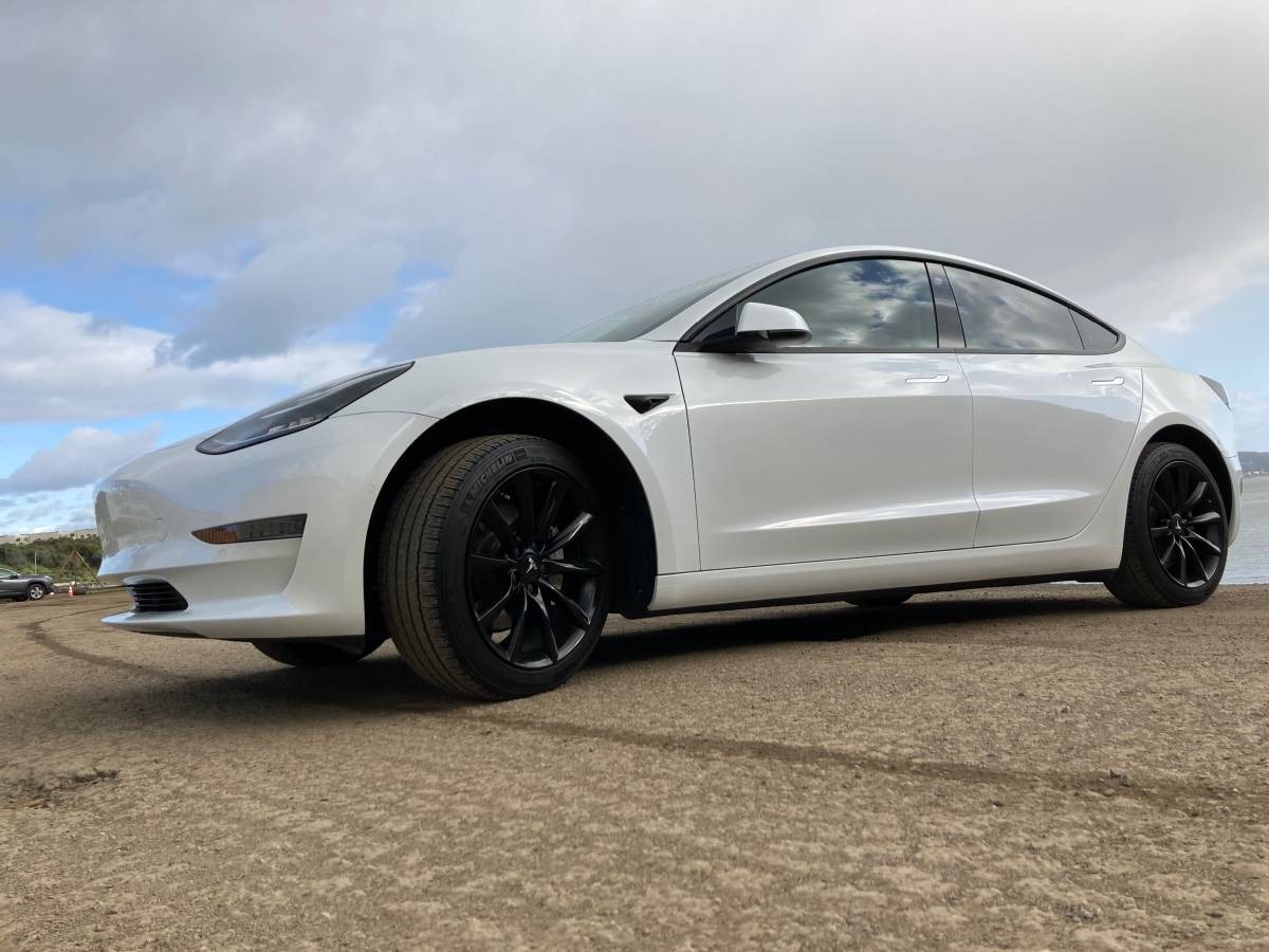 2020 Tesla Model 3 Standard Range Plus RWD - Find My Electric