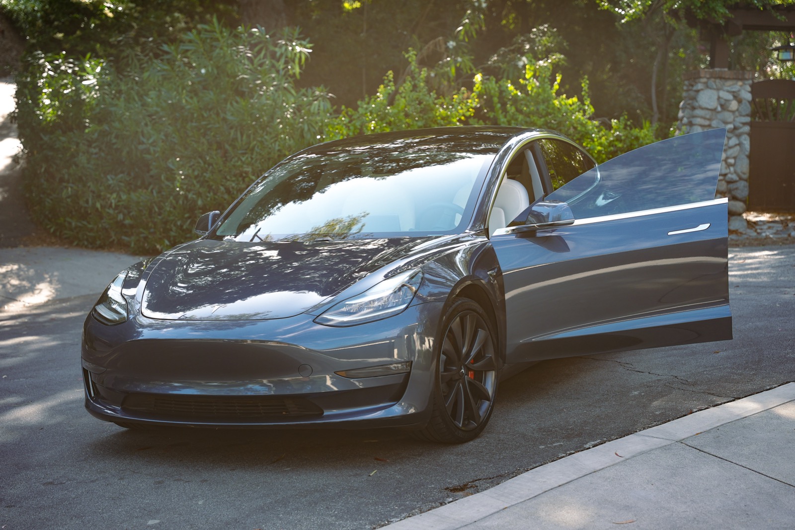 2020 Tesla Model 3 Performance - Find My Electric