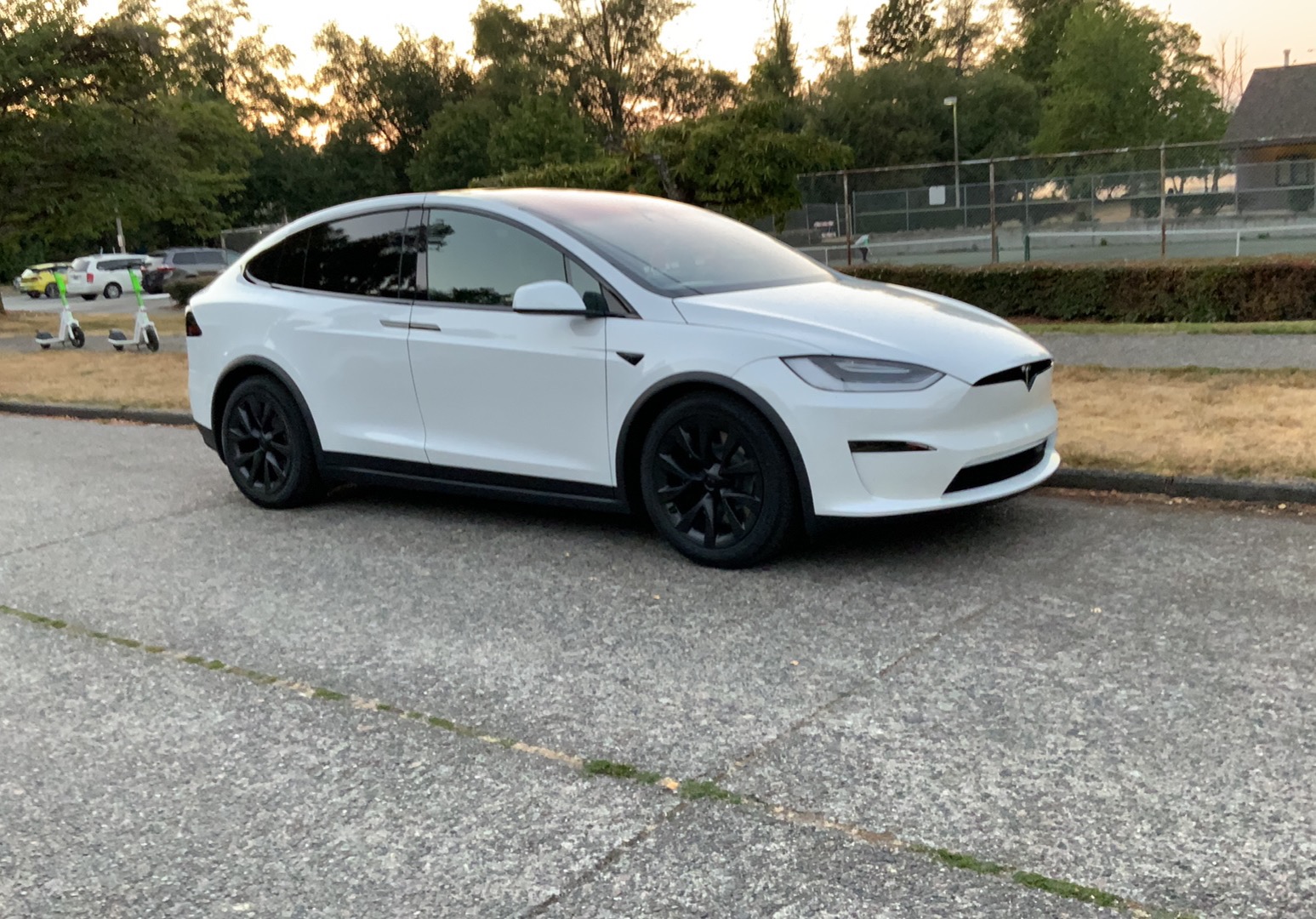 2022 Tesla Model X Long Range AWD - Find My Electric