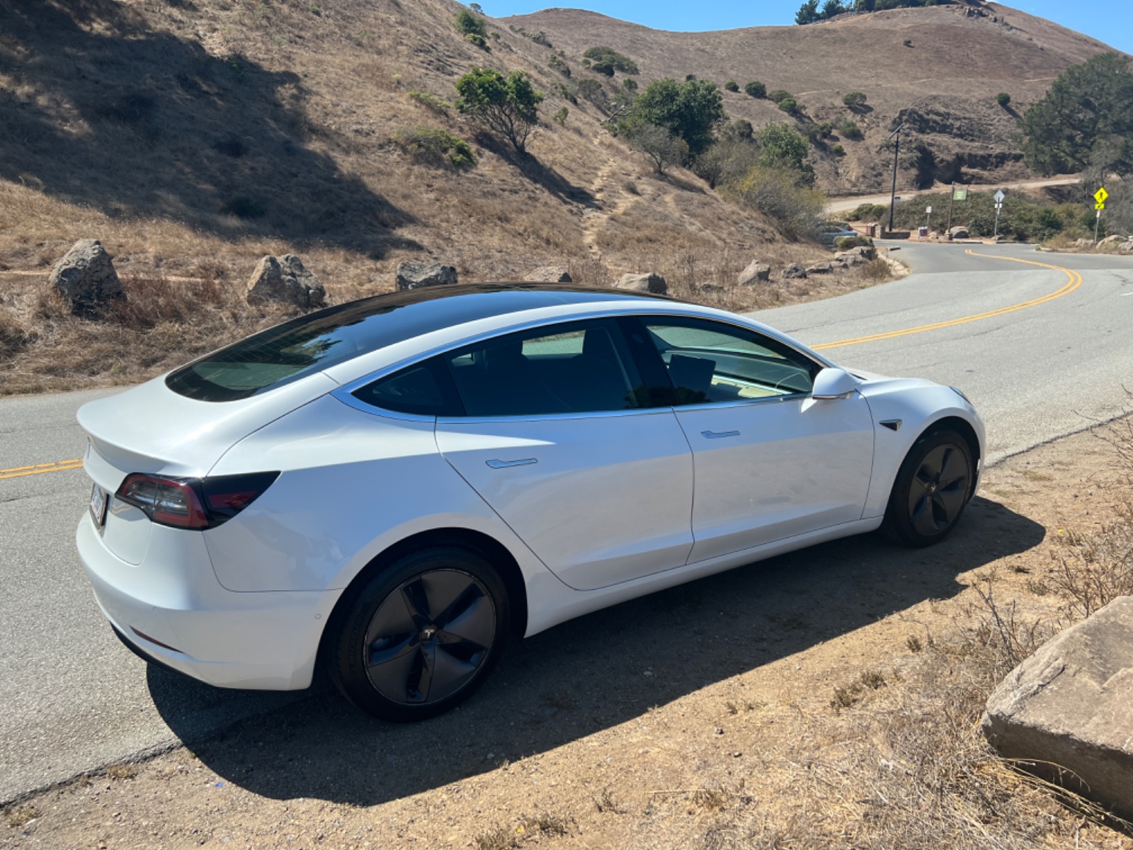 2020 Tesla Model 3 Standard Range Plus RWD - Find My Electric
