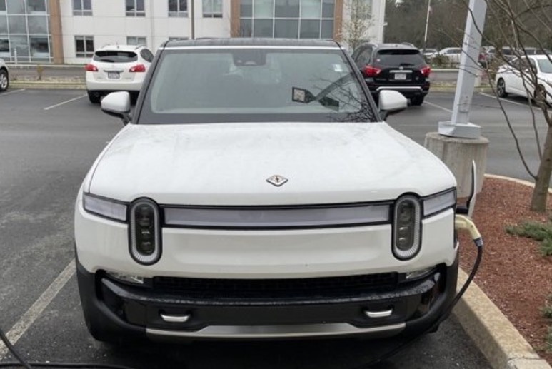 2023 Rivian R1S Launch Edition - Find My Electric
