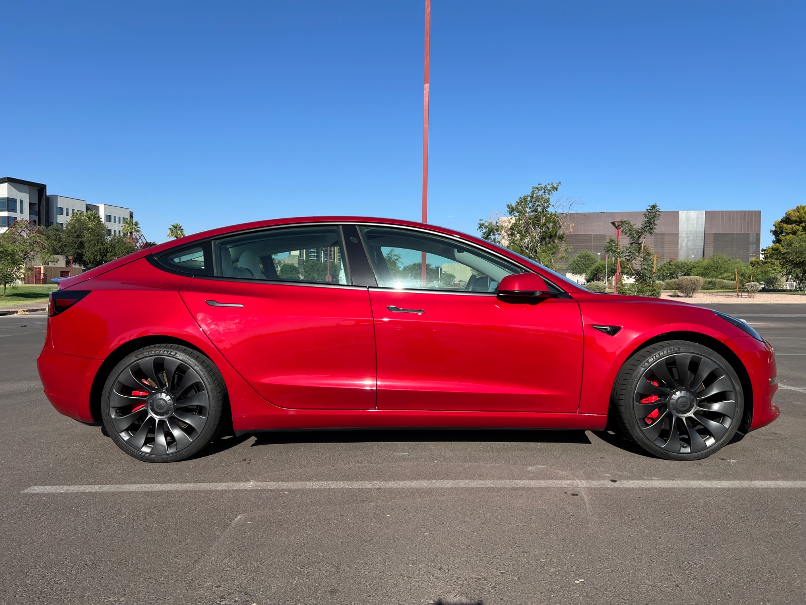 2022 Tesla Model 3 Performance - Find My Electric