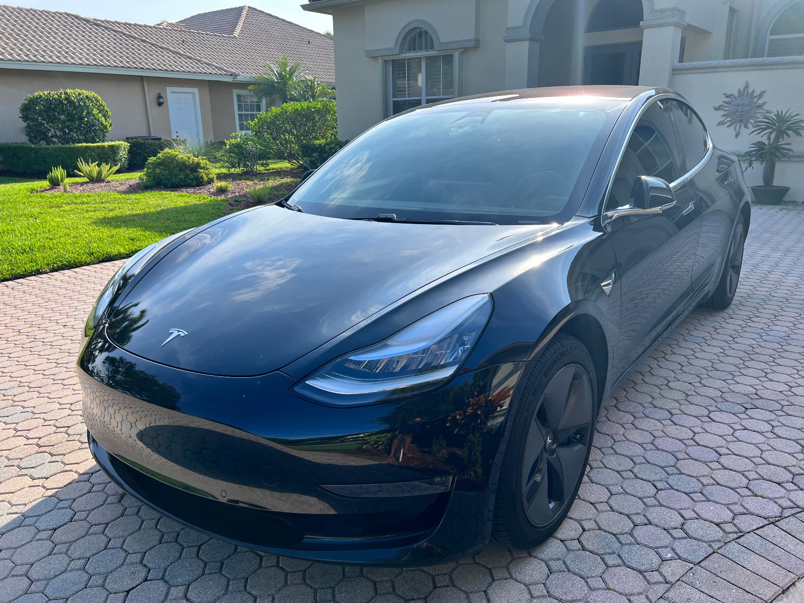 2018 Tesla Model 3 Mid Range RWD - Find My Electric