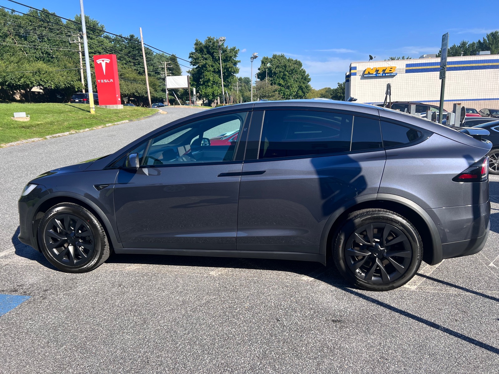 2022 Tesla Model X Plaid - Find My Electric