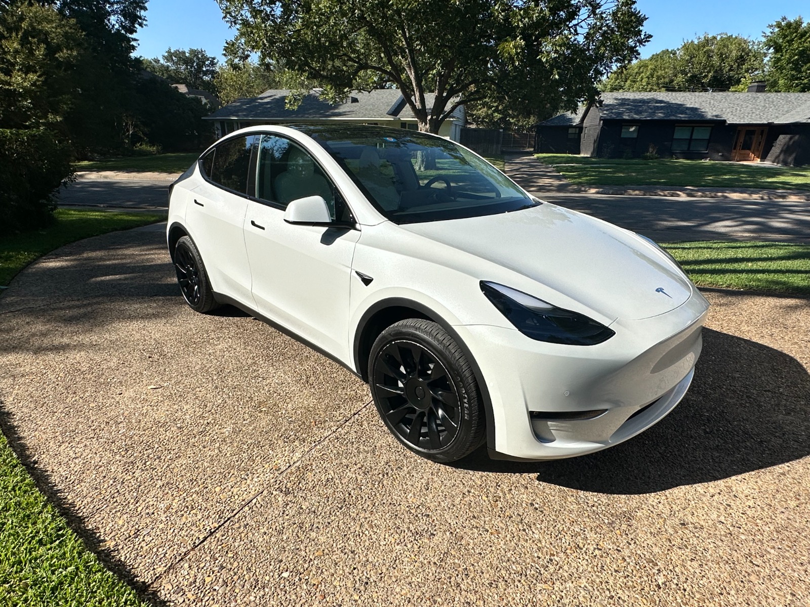 2022 Tesla Model Y Long Range AWD - Find My Electric