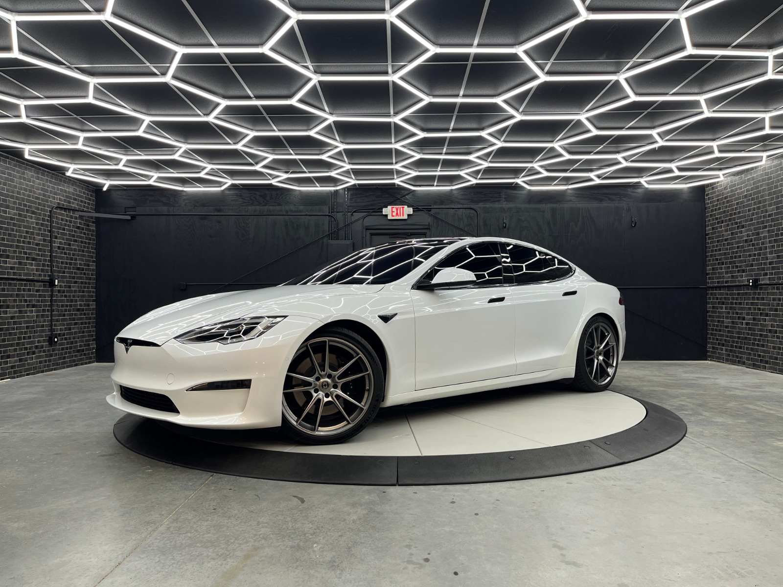 2021 Tesla Model S Long Range AWD - Find My Electric