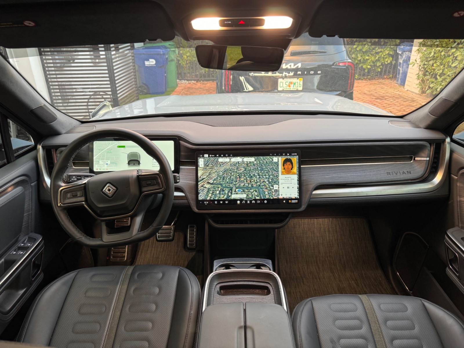 2023 Rivian R1S Adventure - Find My Electric