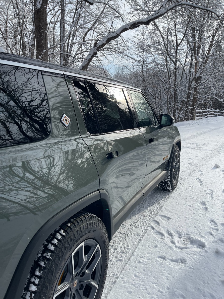 2022 Rivian R1S Launch Edition - Find My Electric