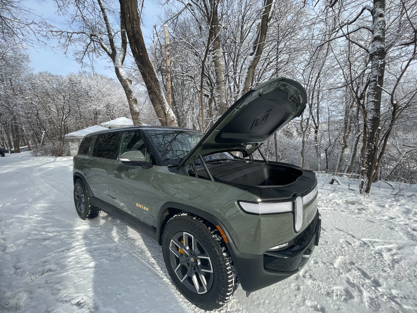 2022 Rivian R1S Launch Edition - Find My Electric