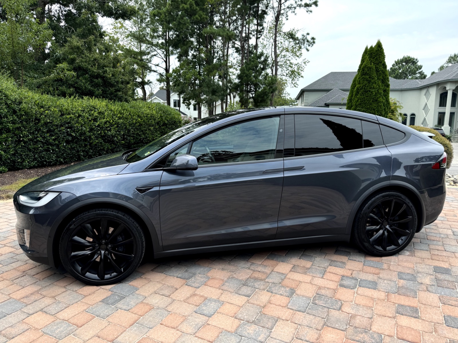 2020 Tesla Model X Long Range AWD - Find My Electric