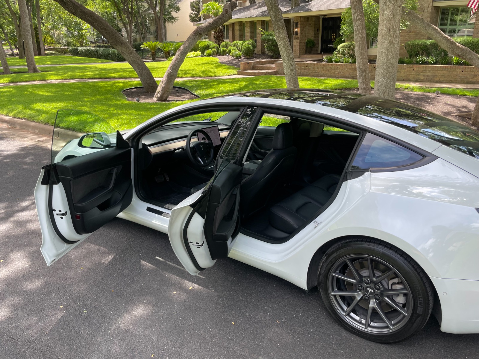 2021 Tesla Model 3 Standard Range Plus RWD - Find My Electric