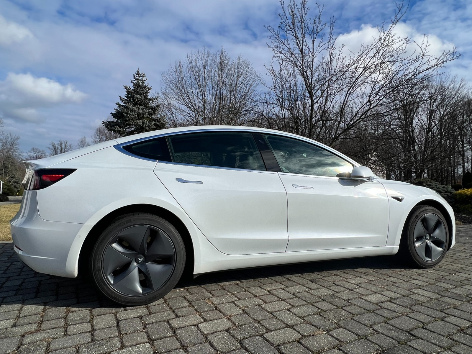 2019 Tesla Model 3 Standard Range Plus RWD - Find My Electric