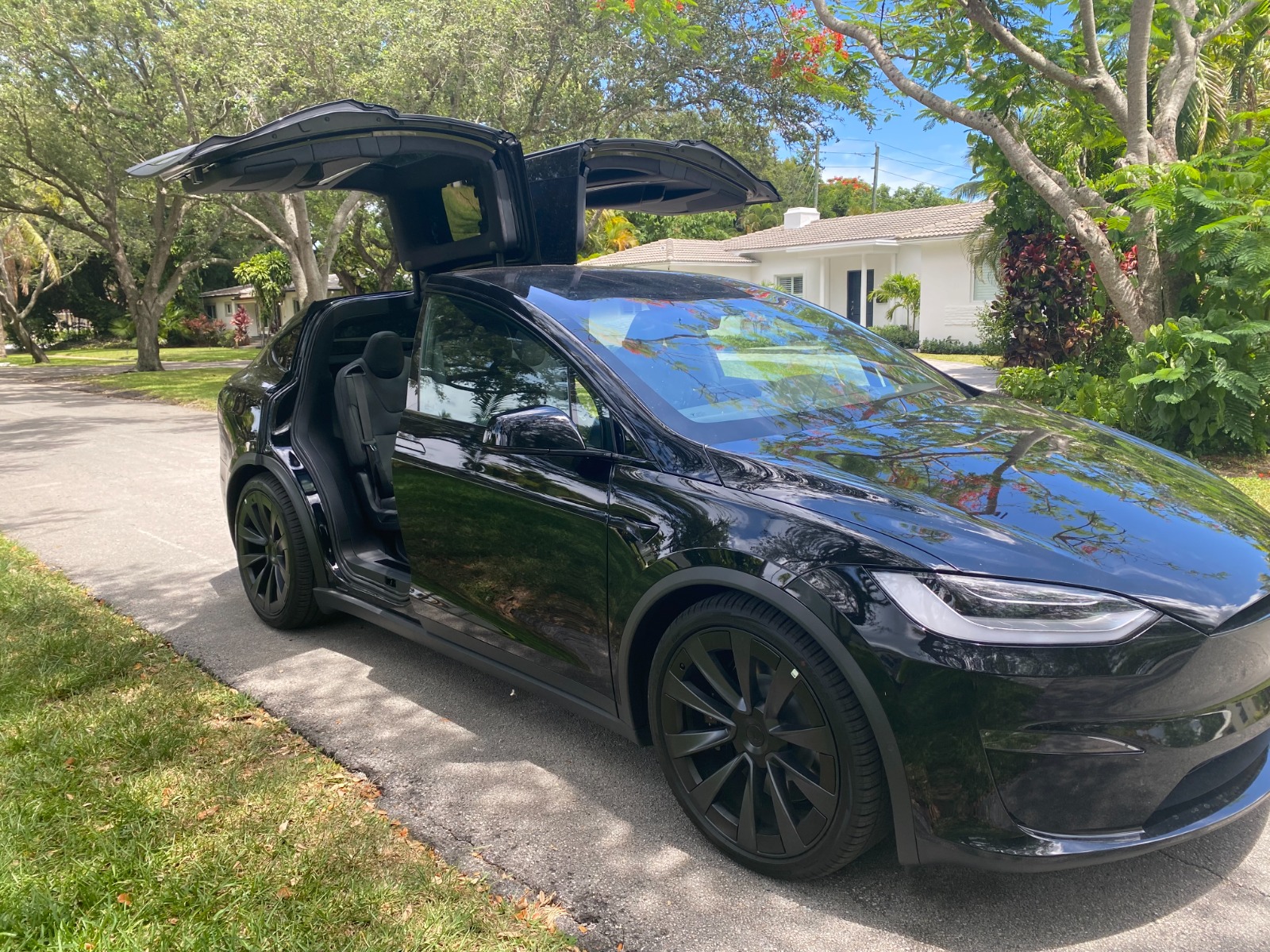 2022 Tesla Model X Long Range AWD - Find My Electric