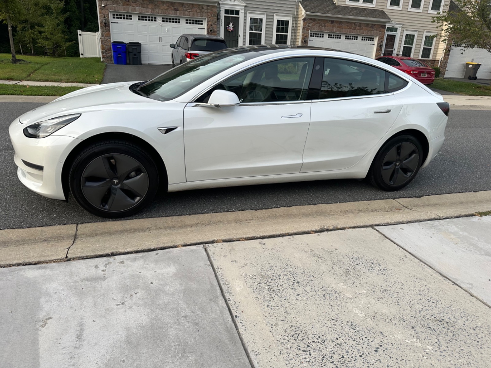 2020 Tesla Model 3 Standard Range Plus RWD - Find My Electric
