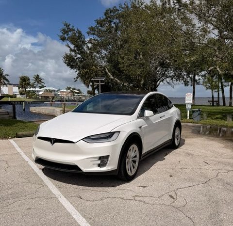 Tesla Colors – Model S, 3, X, Y – The Ultimate Guide