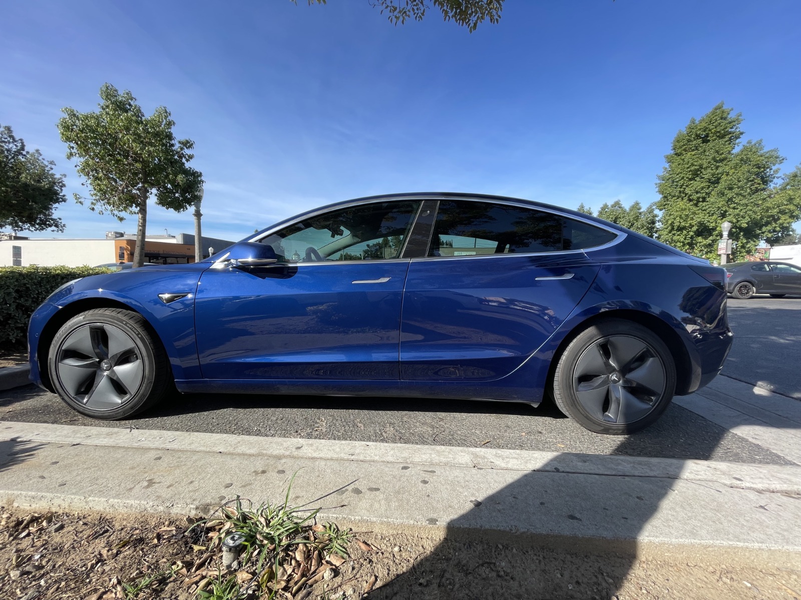 2019 Tesla Model 3 Long Range AWD - Find My Electric