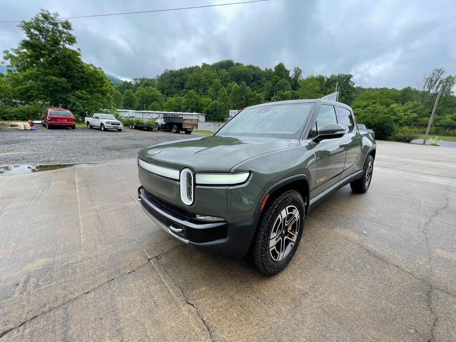2022 Rivian R1T Launch Edition - Find My Electric