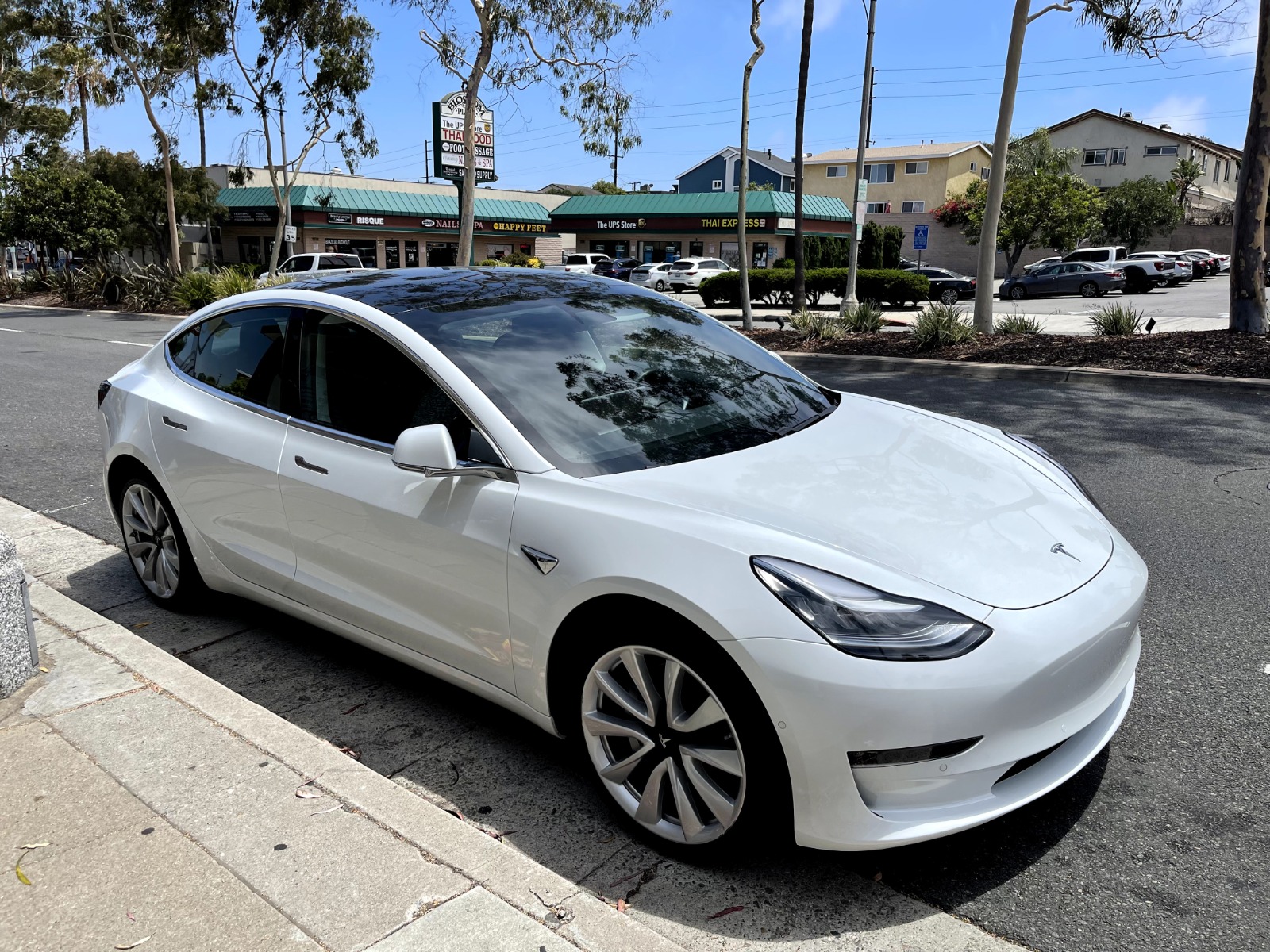 2019 Tesla Model 3 Long Range AWD - Find My Electric